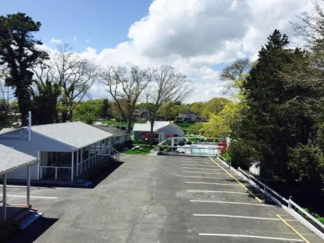 The Drake Inn - The Hamptons, NY