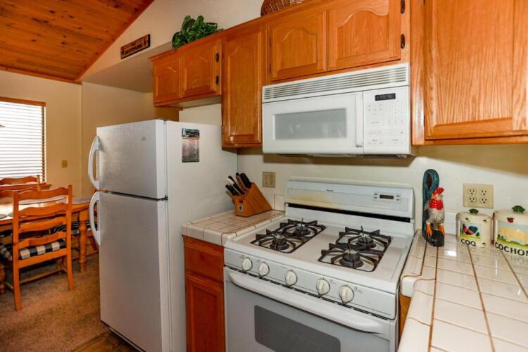 Cozy Haven - 1966 By Big Bear Vacations - Big Bear Lake, CA