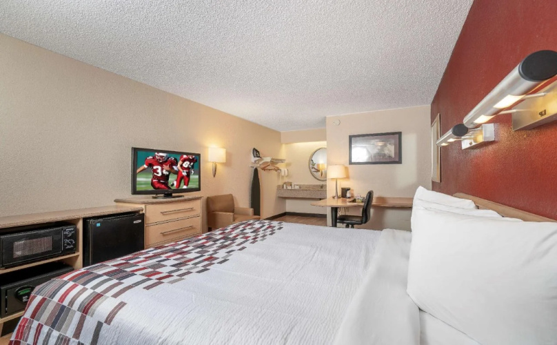 Red Roof Inn Tampa Fairgrounds – Casino - Tampa, FL