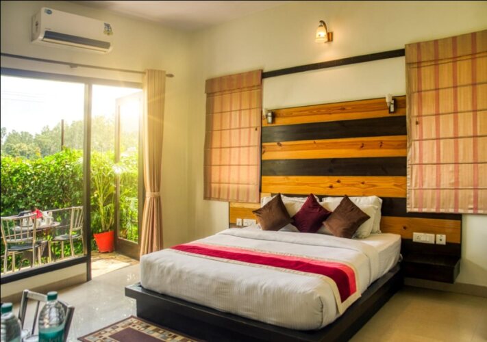 Oyo Premium Corbett Jhirna - Jim Corbett National Park