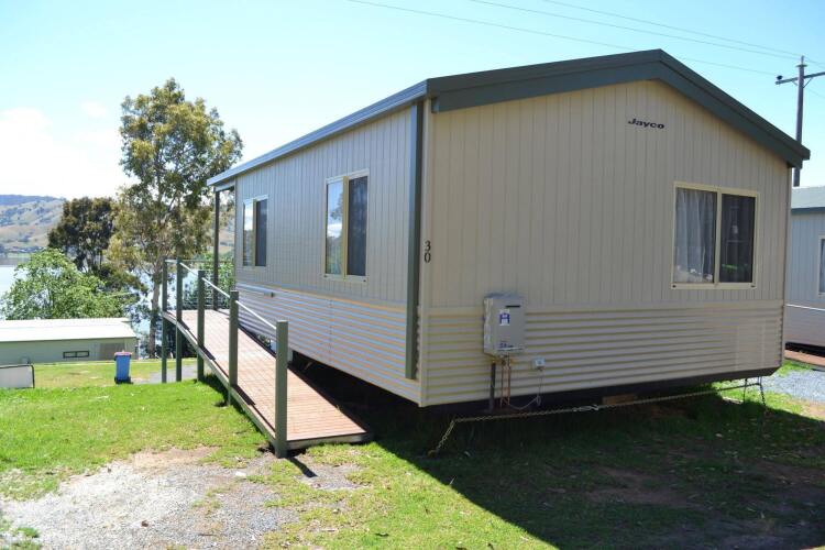 Discovery Parks - Lake Hume, New South Wales - New South Wales