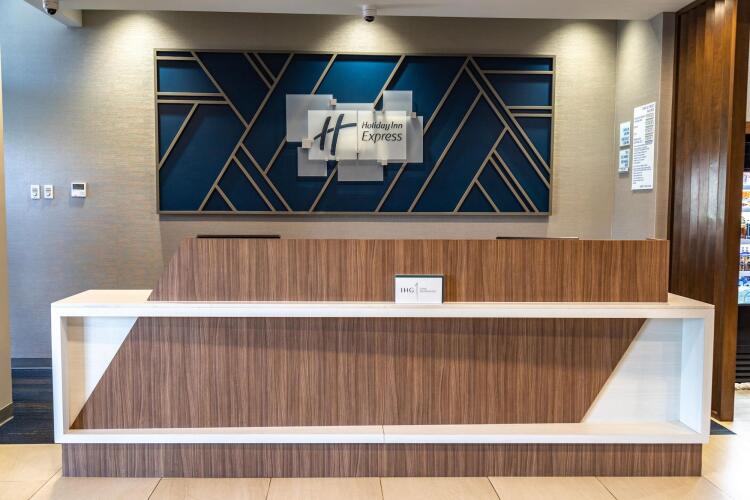 Holiday Inn Express & Suites Ensenada Centro - Ensenada