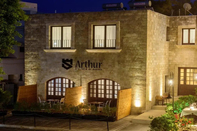 Arthur Suites - Rhodes