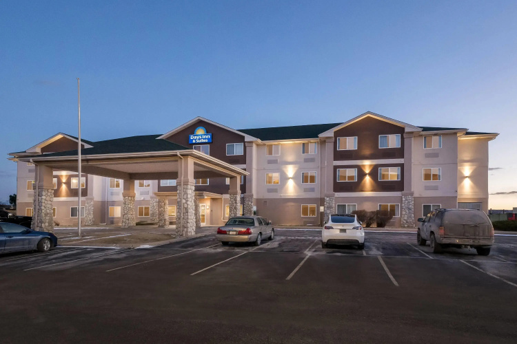 Days Inn & Suites By Wyndham Castle Rock - Colorado