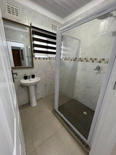 Safi Self-catering Suites - East London