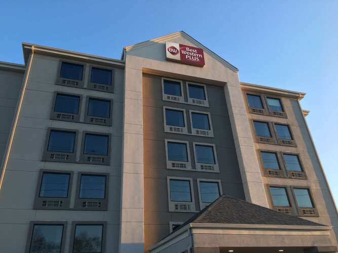 Best Western Plus Spartanburg - Spartanburg, SC