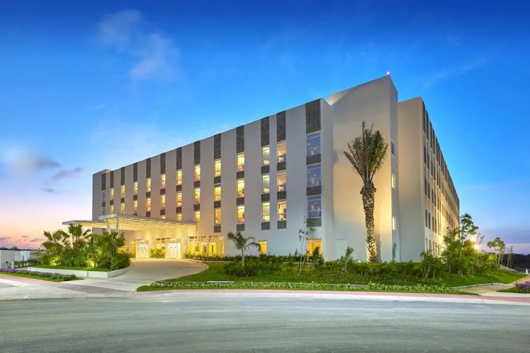 City Express Suites By Marriott Cancún Aeropuerto Riviera - Riviera Maya