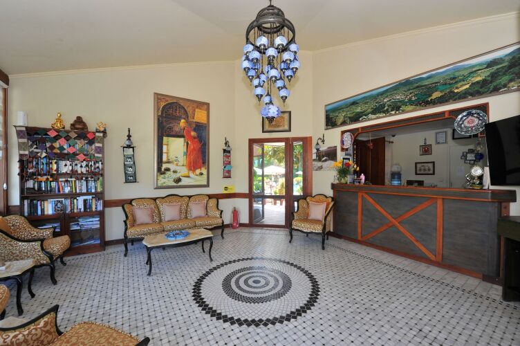 Grenadine Lodge - Ekincik