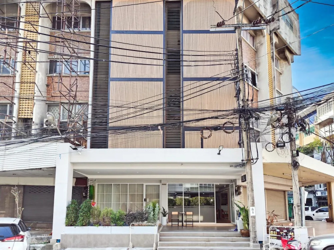 Ab House - Dusit District