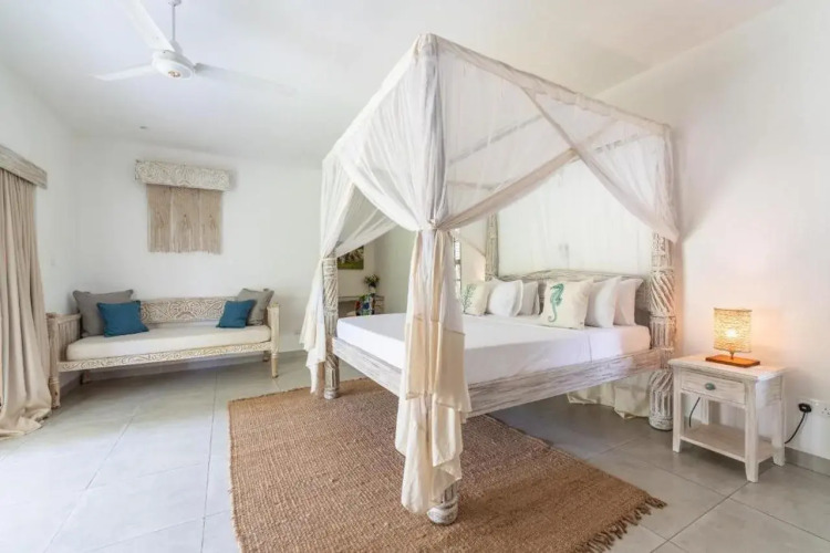 Hibiscus - Diani Beach