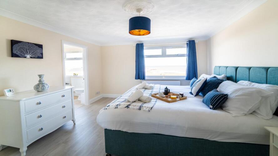 Stunning Sea View Penthouse– 2 Bedroom– 2 Bathroom - Gorleston-on-Sea