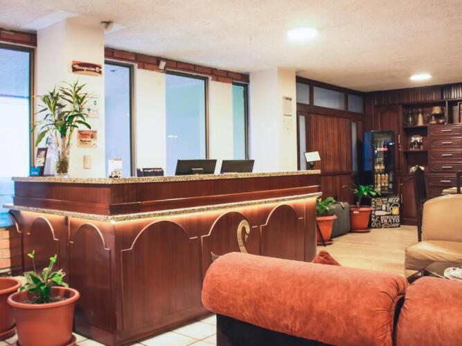 Hotel Cisne - Cuenca