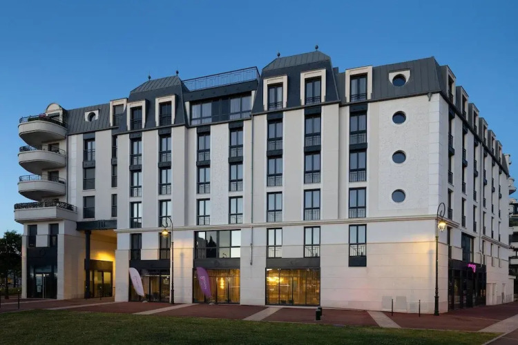Moxy Paris Clamart - Clamart