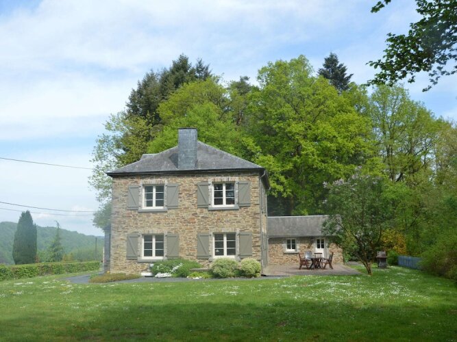 Spacious Cottage With Private Garden In Ardennes - Vresse-sur-Semois