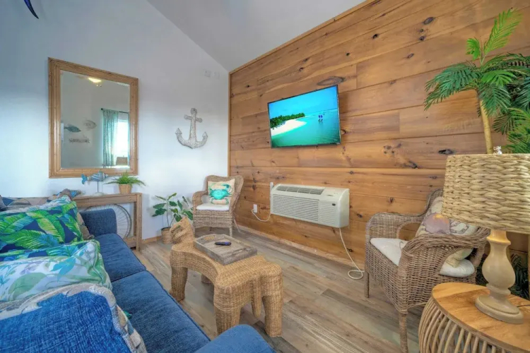 Fish Camp Cottage By Avantstay Shared Pool+views - Port Aransas, TX