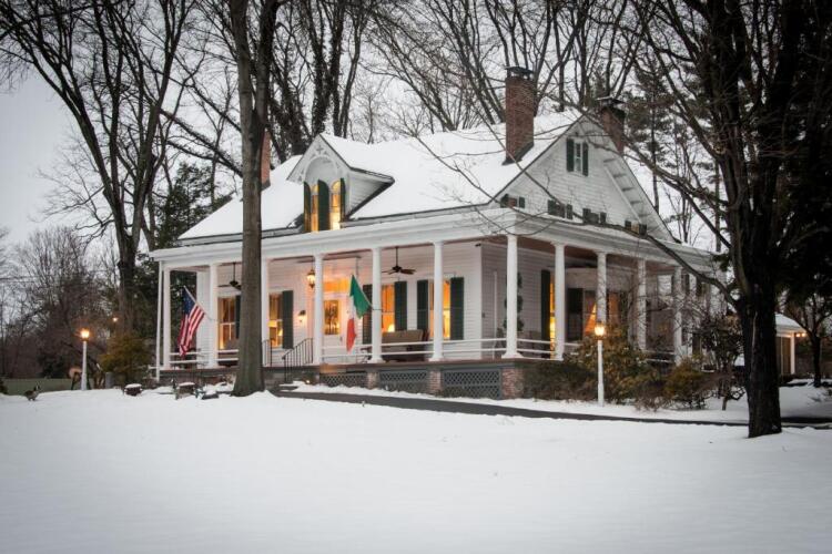 Caldwell House Bed & Breakfast - Washingtonville, NY