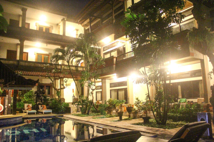 Legian Village Beach Resort - Seminyak