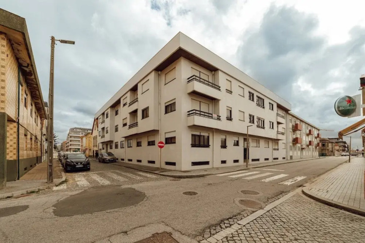 Espinho Seawalk And Seaview By Vacationy - Espinho