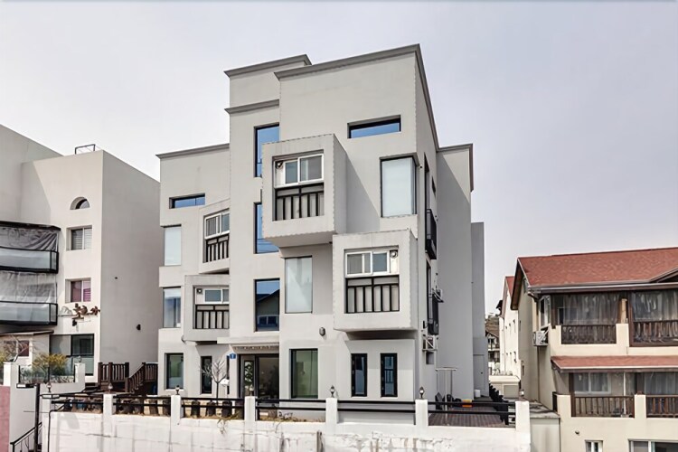 Gyeongju 20th Street Spa Pension - Gyeongju-si