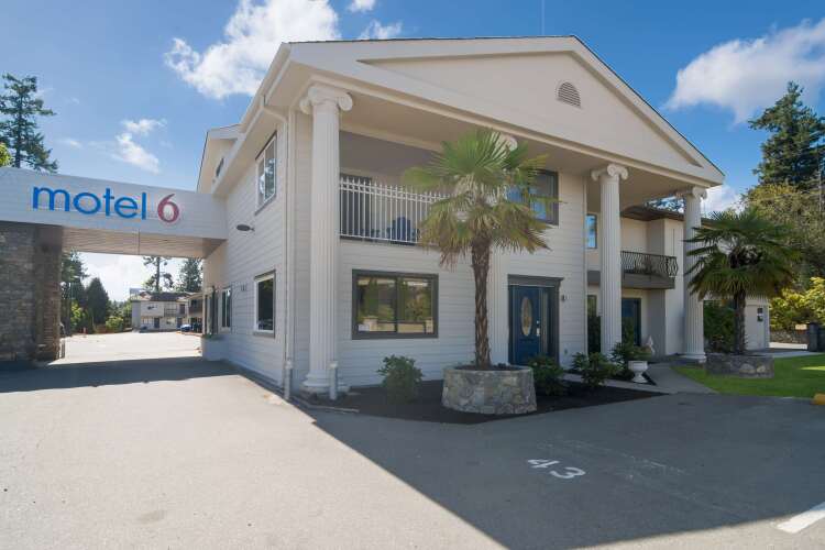 Motel 6 Saanichton, Bc - Victoria Airport - Roche Harbor, WA