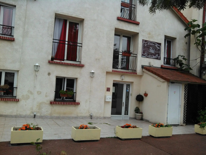 Hotel Victor Hugo - Clamart
