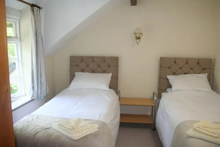 Coynant Farm Guest House - Carmarthenshire