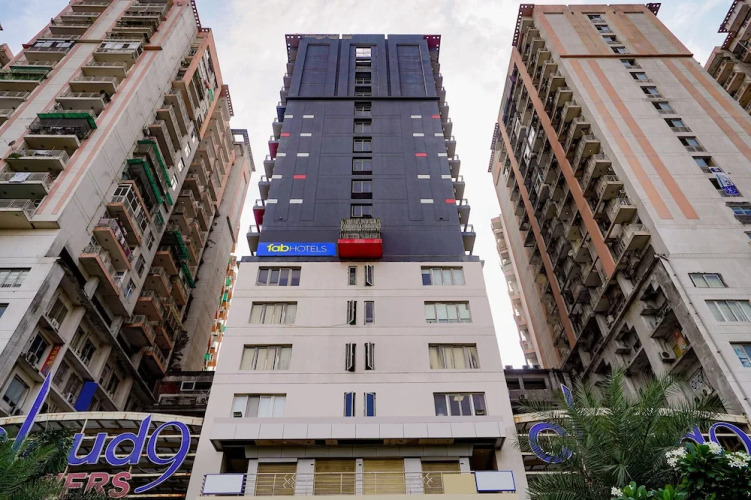 Fabhotel Prime Cloud 9 - Ghaziabad