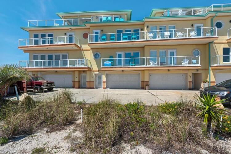 House Of The Blues - Pensacola Beach, FL