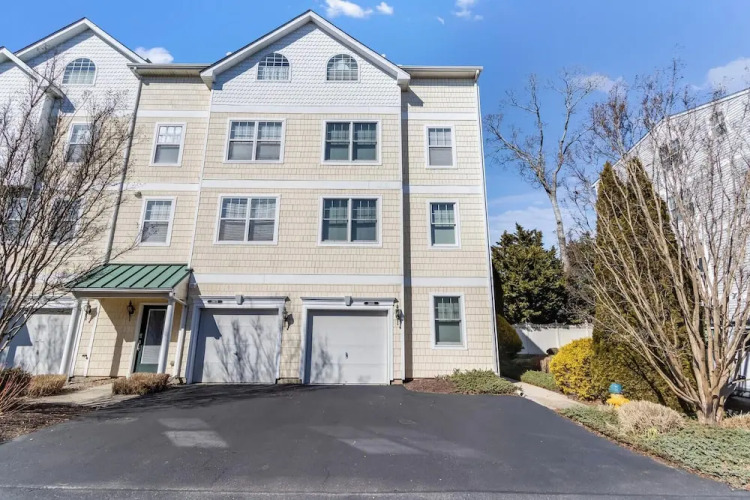 Church Street 19876 #8 - Delaware