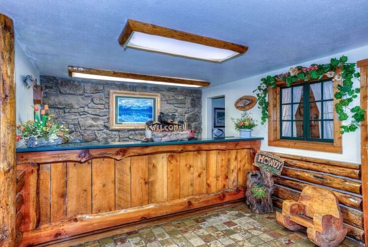 Super 8 By Wyndham Jackson Hole - Jackson Hole, WY