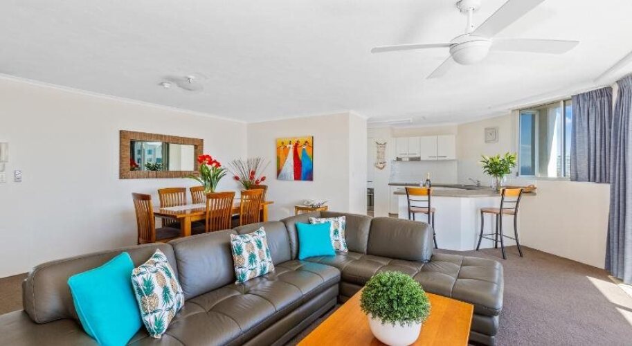 Rainbow Commodore Apartments - 트위드 헤드