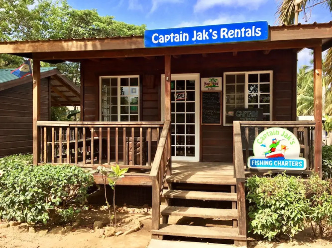 Captain Jaks - Placencia