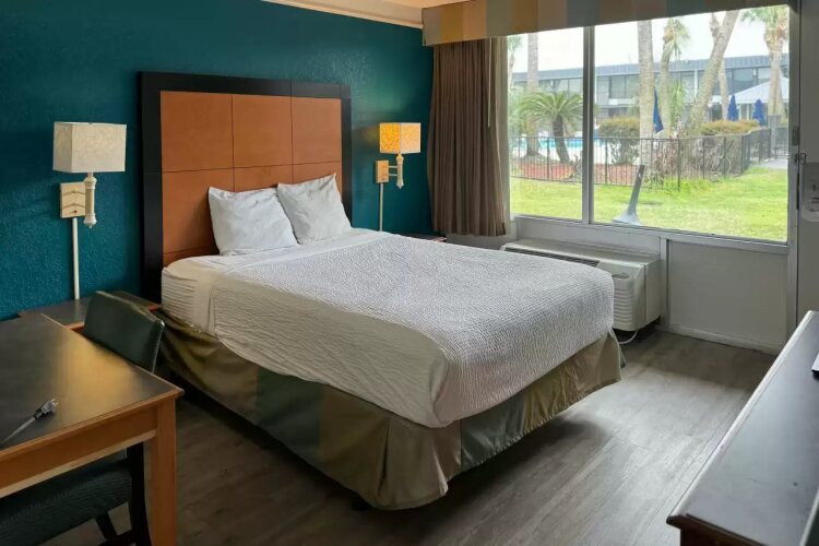Quality Inn Slidell I-10 - Slidell, LA