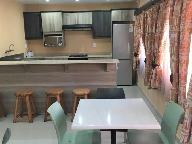 Plm Palace Lodge - 德本