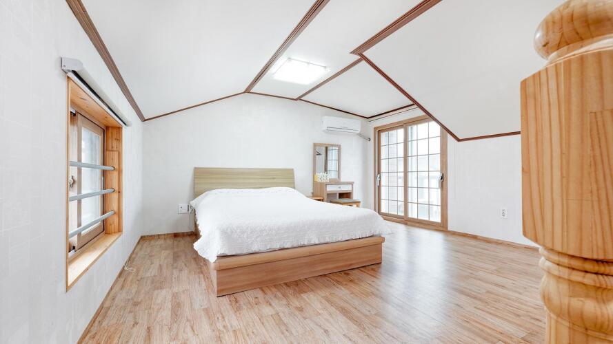 Jeju Kkumkkuneun Jeju Pension - 남원읍