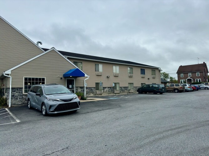 Passport Inn - Strasburg, PA