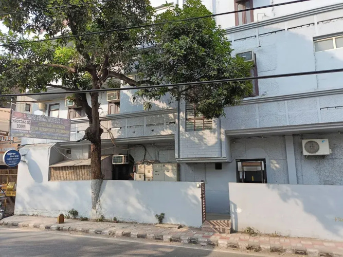 Silver Arrow Guest House - 델리