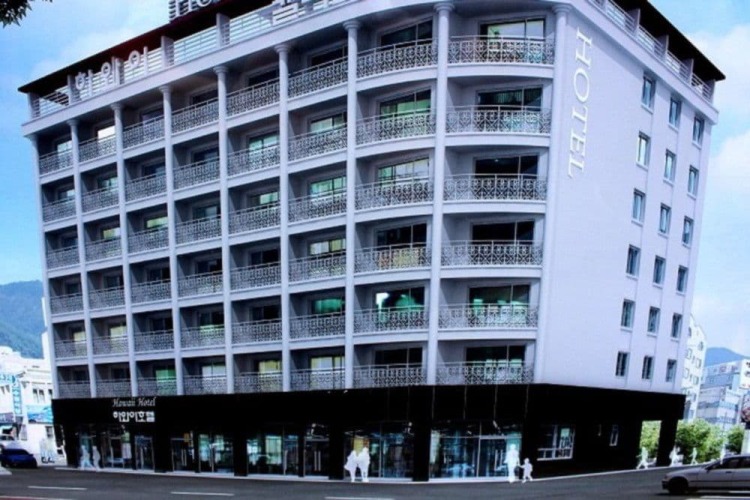 Hawaii Hotel - 용남면