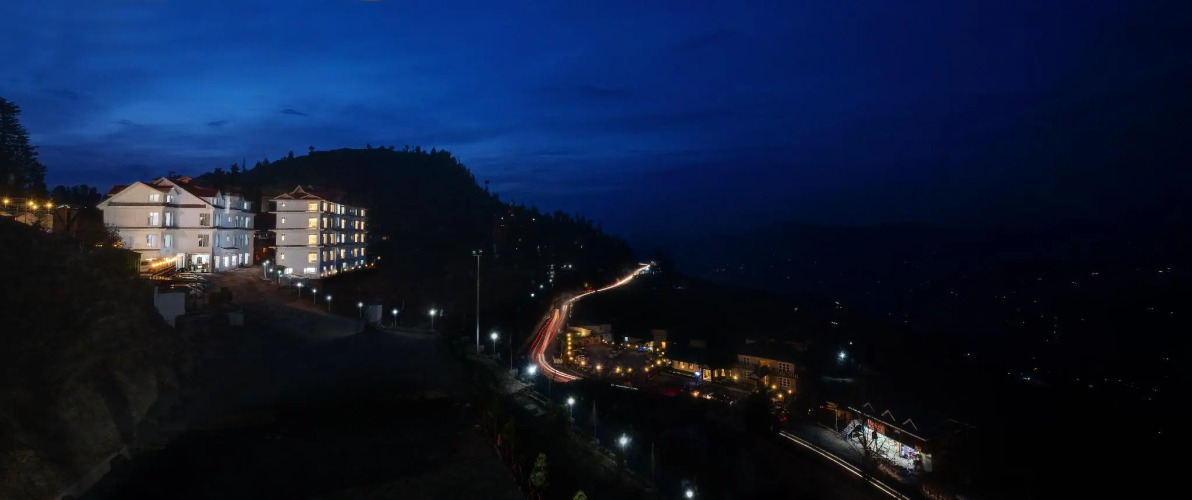 The Twin Towers Hotel New Kufri - Kufri