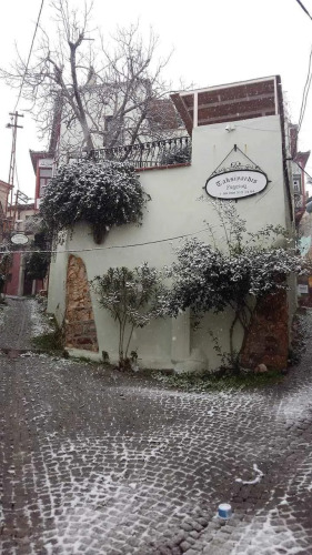 Taksiyarhis Pension - Ayvalık