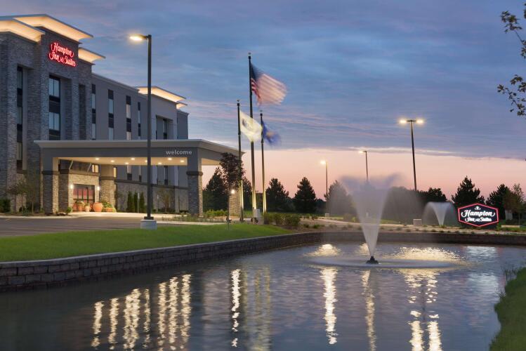 Hampton Inn & Suites Kenosha - Kenosha, WI