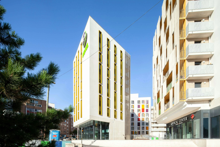B&b Hotel Paris Porte De Bagnolet - Val-d'Oise