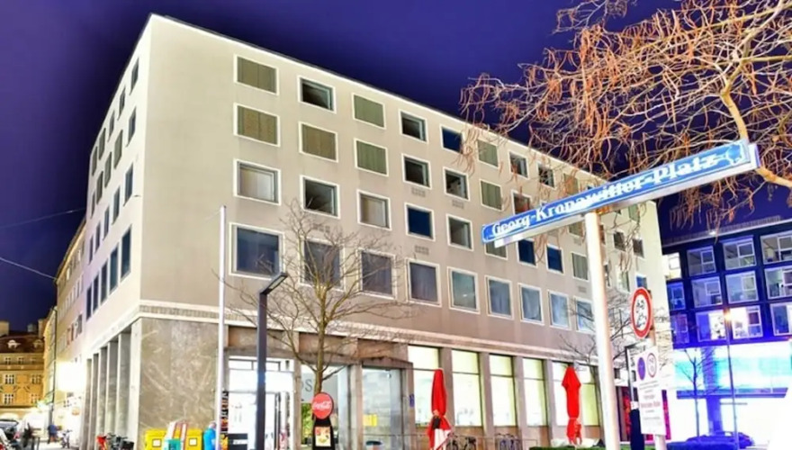 Low Budget Downtown Rooms&apart Gkp2 - Munich