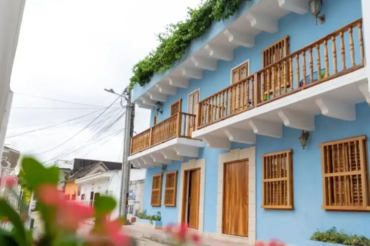 Blue House Castillo View Private Jacuzzi - Cartagena