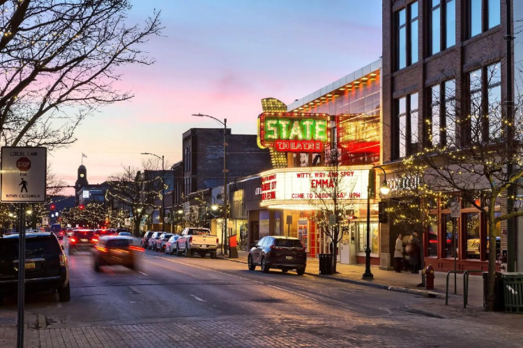 Park Place Hotel - Traverse City, MI