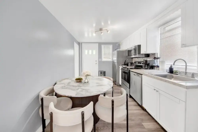 Luxury 3br Family Home Game Room Parking - Yonkers, NY