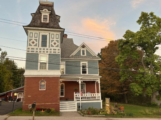 Cheney House B&b - Lake Winnipesaukee, NH