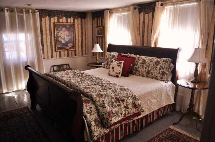 Colby Hill Inn - New Hampshire