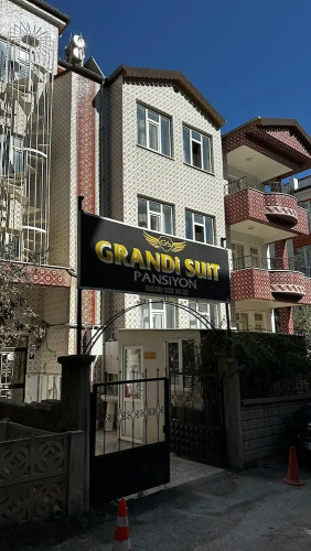Grandi Suit Pansiyon - Elâzığ