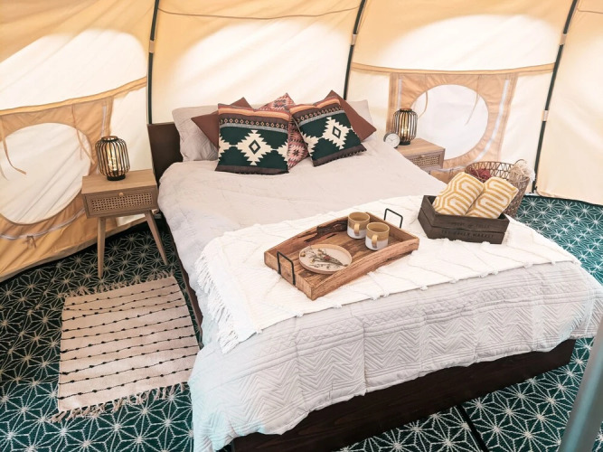 Immaculate Lotus Belle Tent Retreat, North Devon - Devon